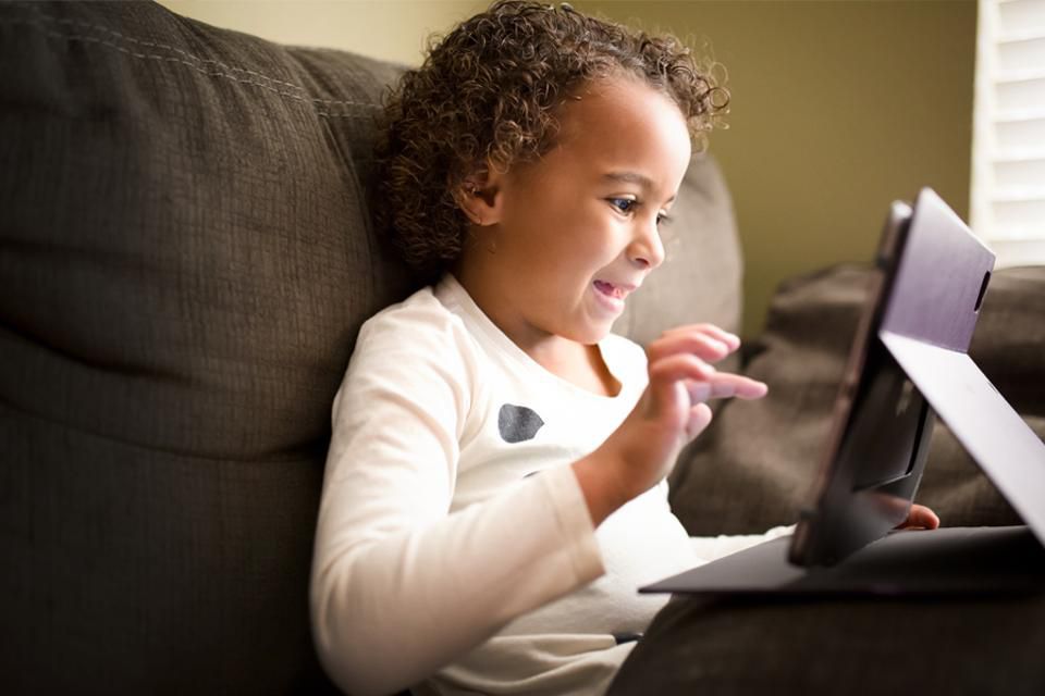 Https blogs images forbescapitalonefiles201706GirlTabletCouch https-blogs-images-forbescapitalonefiles201706girltabletcouch